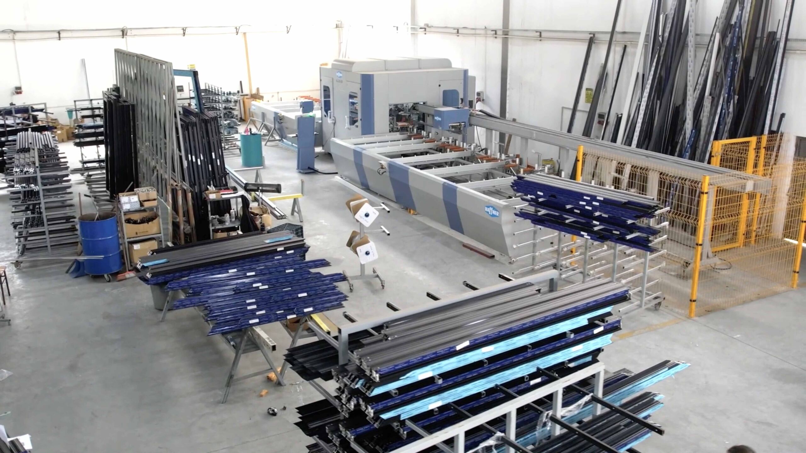 Nazmet Metal Sanayi – Alüminyum – PVC Doğrama Sistemleri